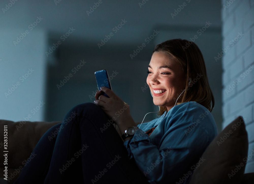 16 de octubre 2021 ¿Permaneces mucho tiempo frente a las pantallas ...