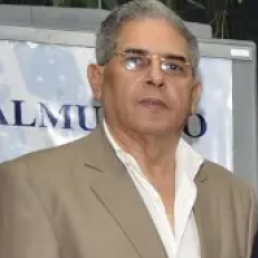Dr. Julio César Ricardo Cid