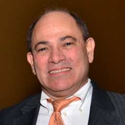 Dr. Nicolas Rizik Cabral