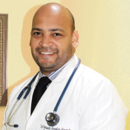 Dr. Fernando González