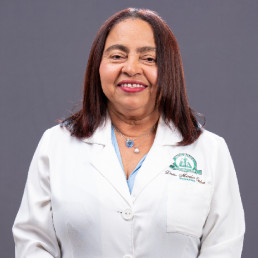 Dra. María Caba De La Cruz