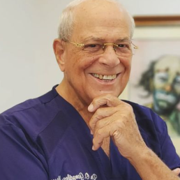 Dr. Octavio González Nivar