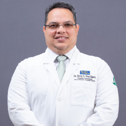 Dr. Harry Alberto Cruz Rodríguez